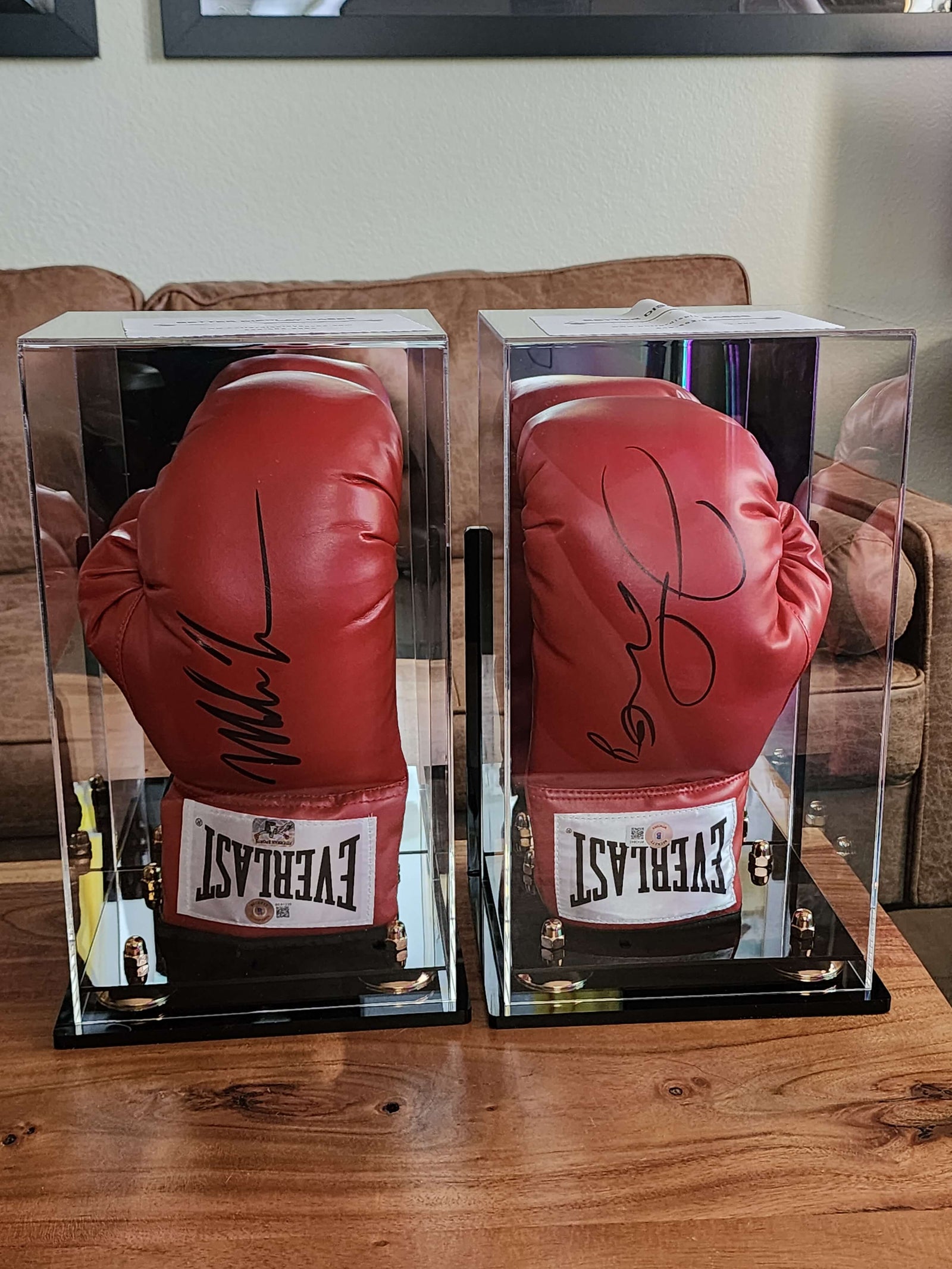 Full Size Boxing Glove Vertical Display Case with Mirror Back